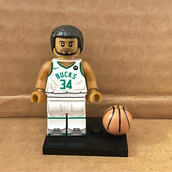minifigures | Toys | 62 Giannis Antetokounmpo Milwaukee Bucks ...
